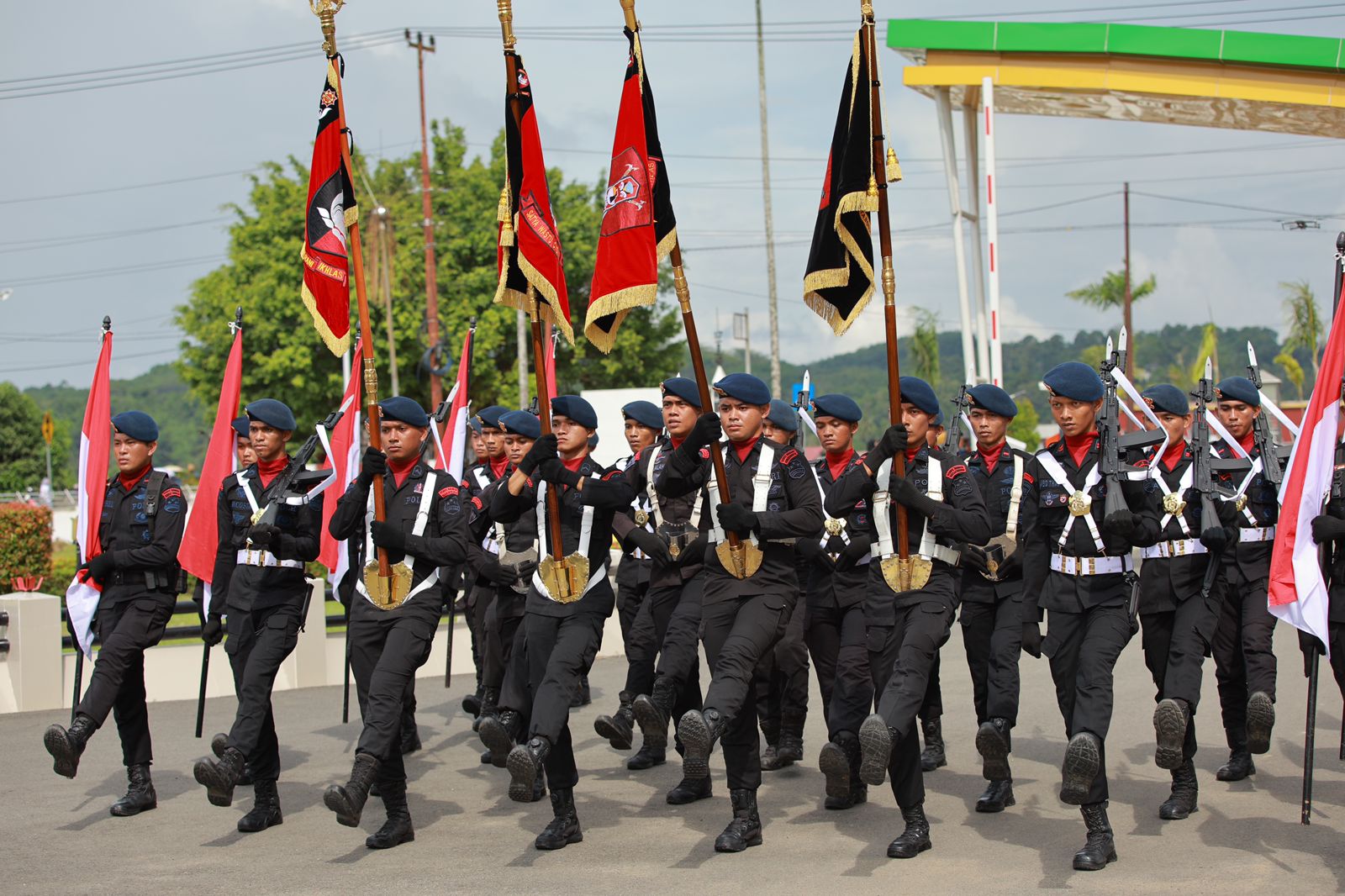 Parade Meriah Pasukan Brimob II Warnai Perayaan HUT Korps Brimob di Kukar – PRUDENSI