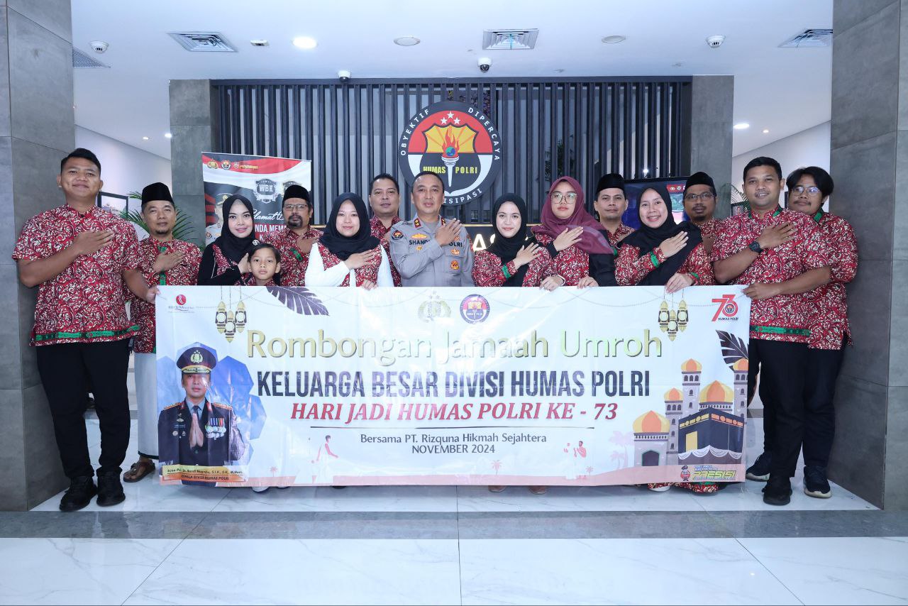 Jurnalis dan Anggota Humas Polri Berangkatkan Umroh dalam Rangka ...