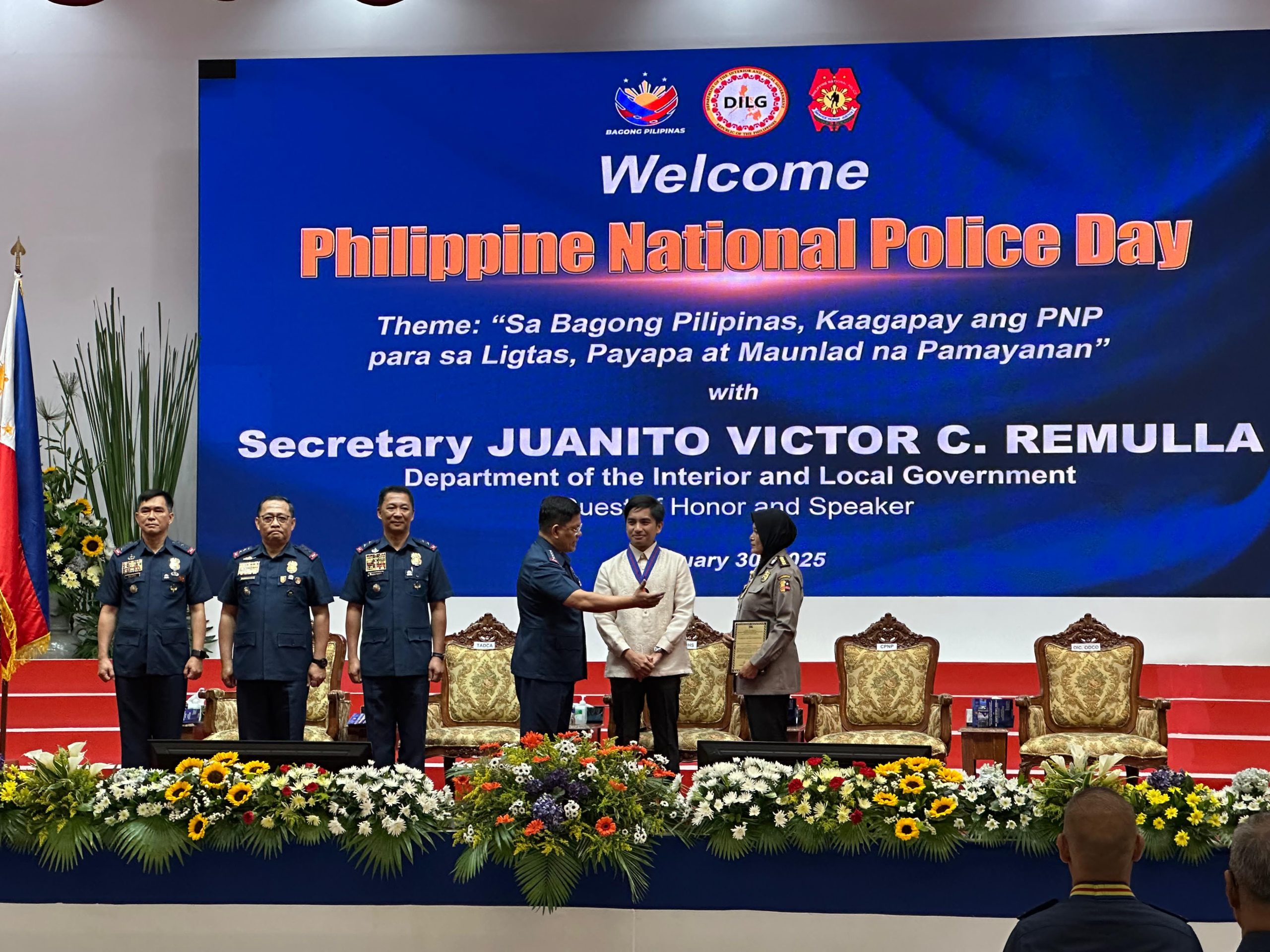 Atpol RI di Manila, Kombes Pol Retno Prihawati, Diganjar Penghargaan ...