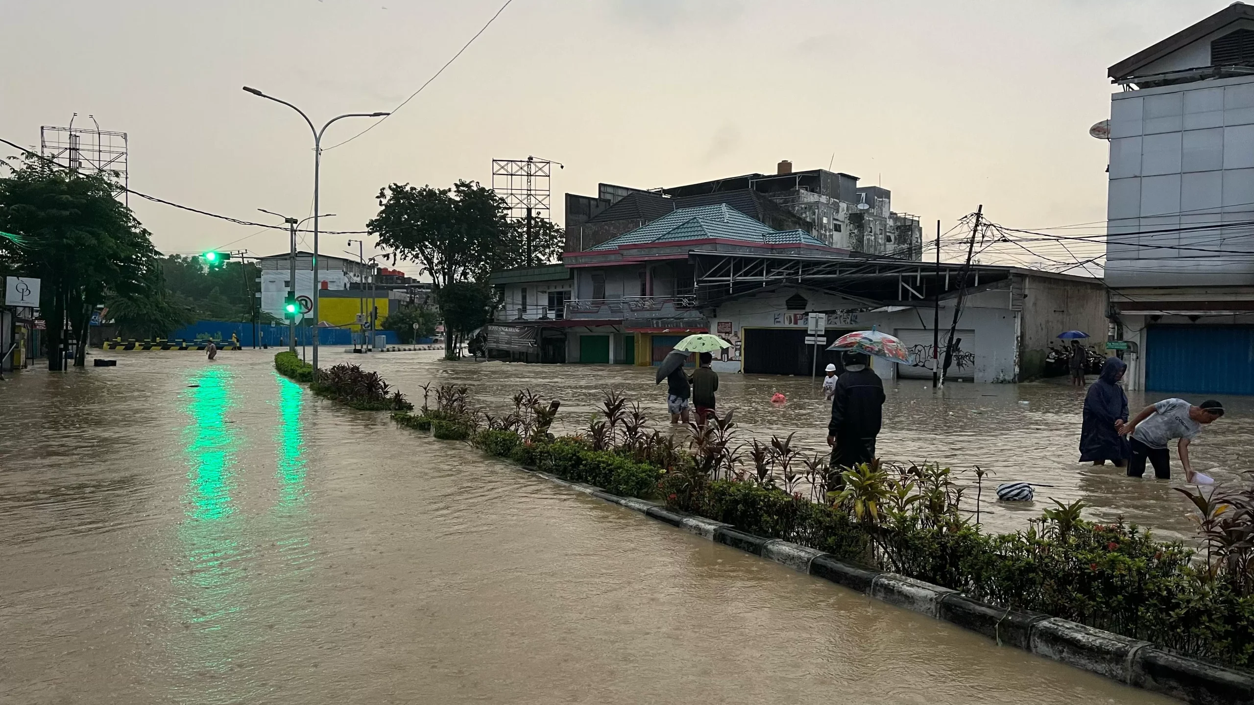 Banjir Besar Rendam Balikpapan, Ratusan Rumah Terendam Hingga 1,5 Meter – PRUDENSI