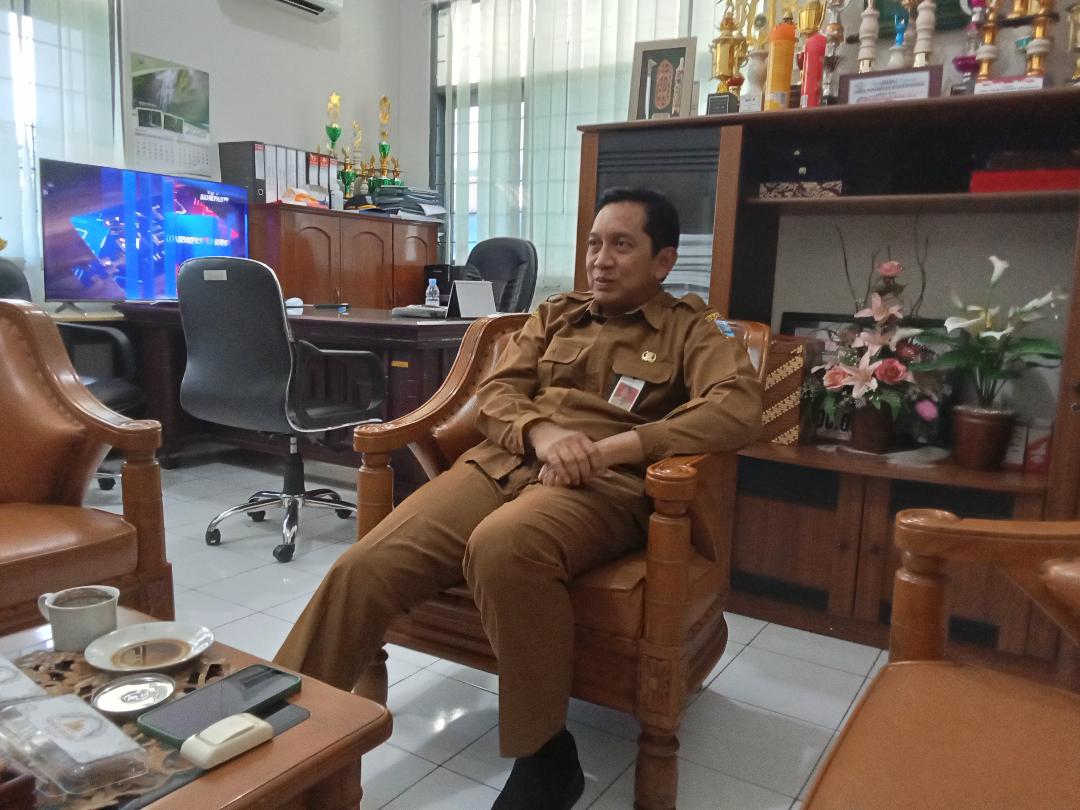 Dukung Program 100 Hari Kerja Bupati Probolinggo, DPKPP Tata Stadion Gelora Merdeka – PRUDENSI