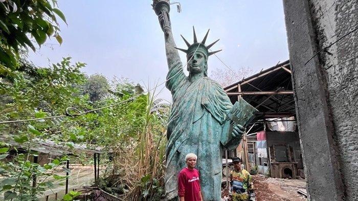 Patung Liberty di Pondok Cabe Viral, Karya Seniman Lokal Jadi Sorotan ...