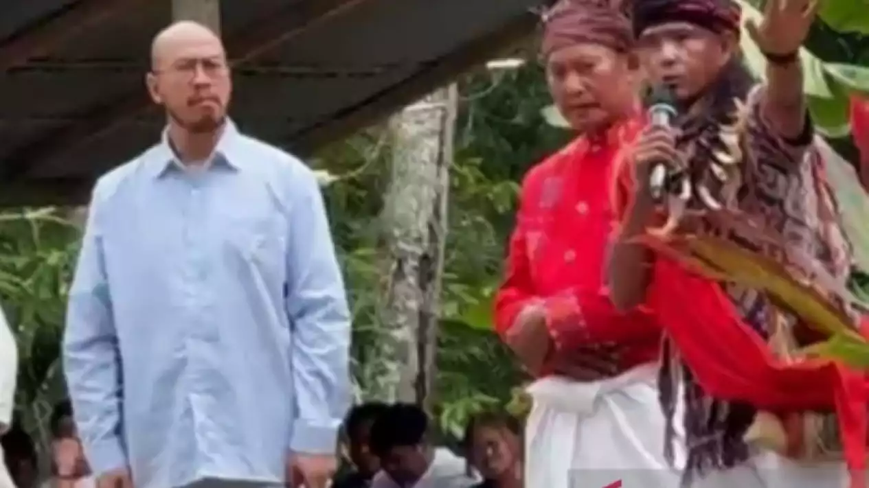 Pandji Tunaikan Sanksi Adat Ma’sarrin dan Kadang Tua’ di Tana Toraja ...